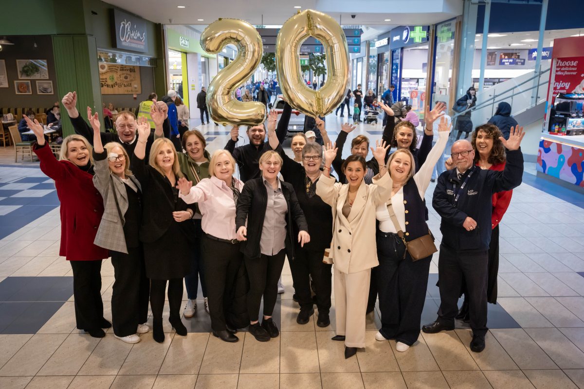 Thanks to our staff who have been with us for 20 years | Mahon Point ...